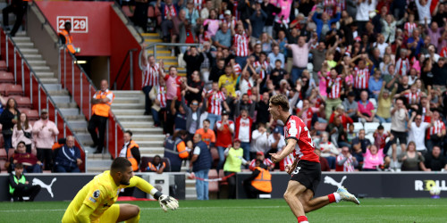 Southampton football club news store